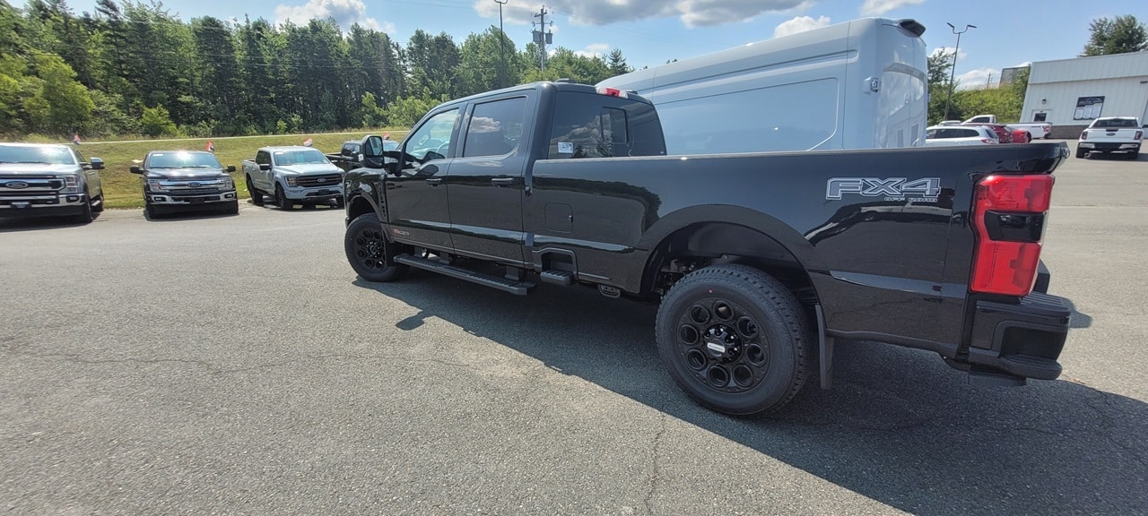 2025 3500 HD Truck Towing Chart & MPG Guide - Truck Report Geeks